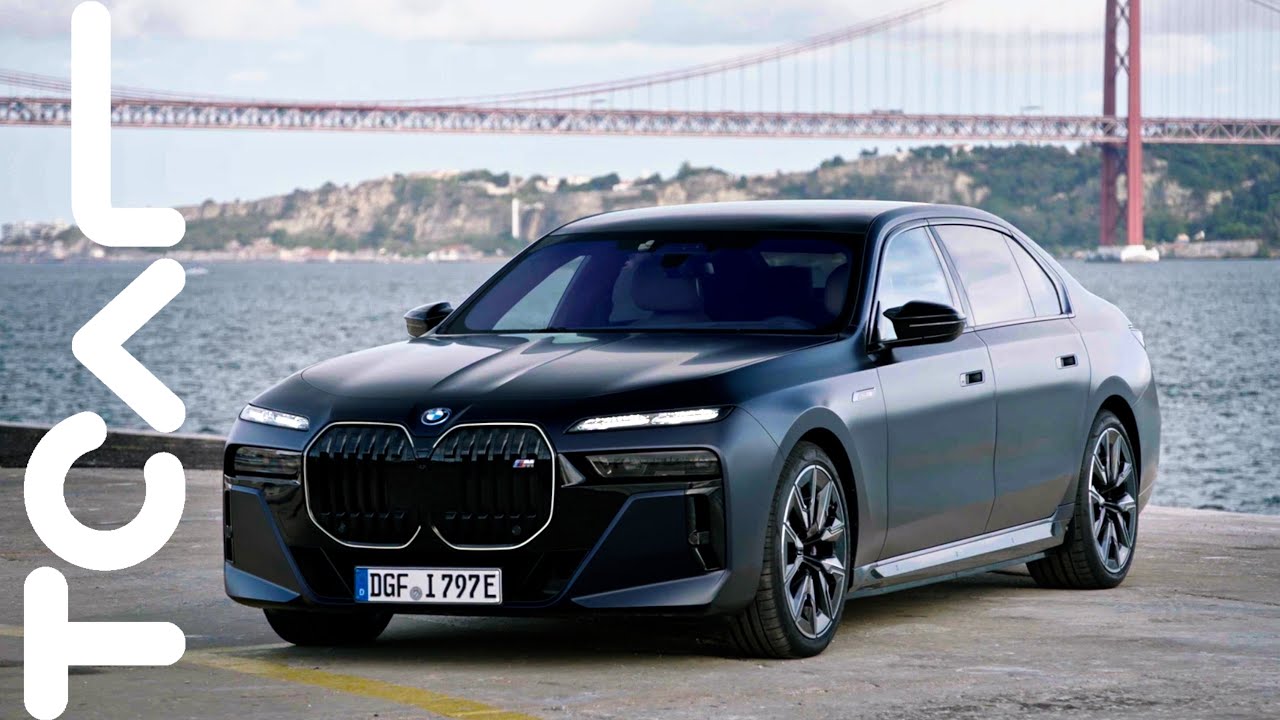 【海外試駕】路上電動戰艦 令人無法忽視的豪華 BMW i7 M70 xDrive -德哥試駕 -TCar - YouTube