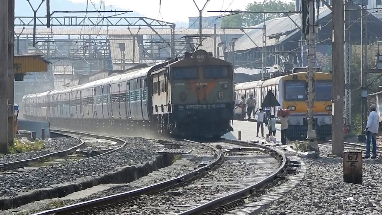 Rajdhani Livery LHB WCAM-2P Honk Past With Mumbai-Pune Sinhagad Express ...