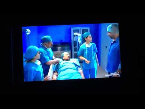 Hüsnü. Mesut. Komik. Sahne