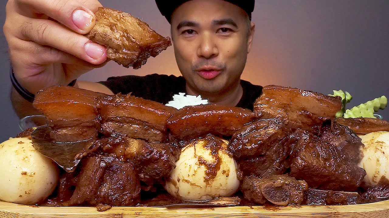 ADOBONG BABOY AT ITLOG | BRAISED PORK BELLY WITH EGG FILIPINO STYLE ...