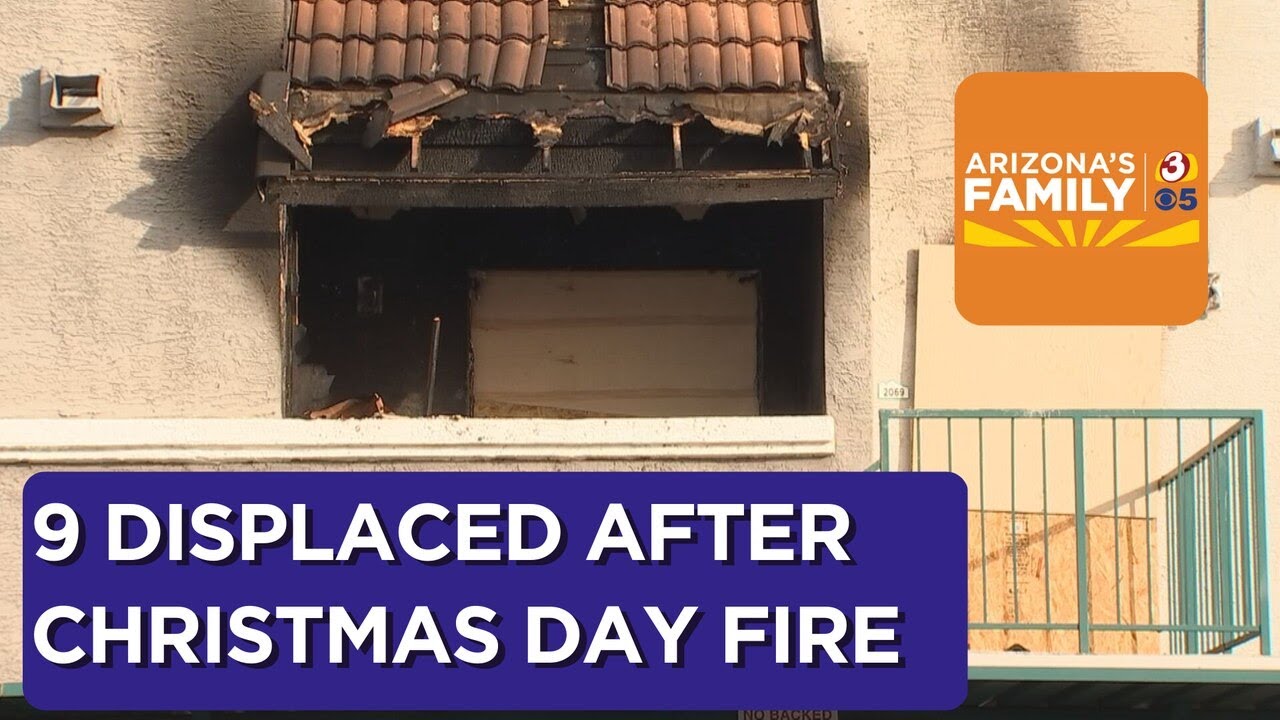 Christmas Day fire destroys apartment complex in Glendale - YouTube