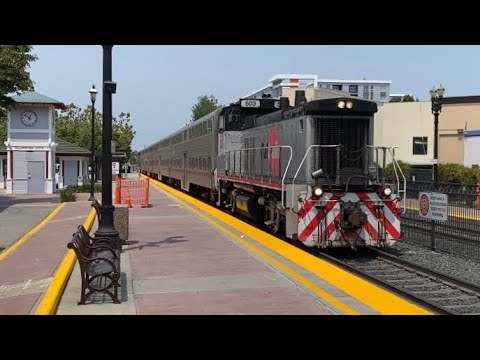 JPBX 503 Leads a Deadhead Move through Redwood City Station on 8/15/21 ...