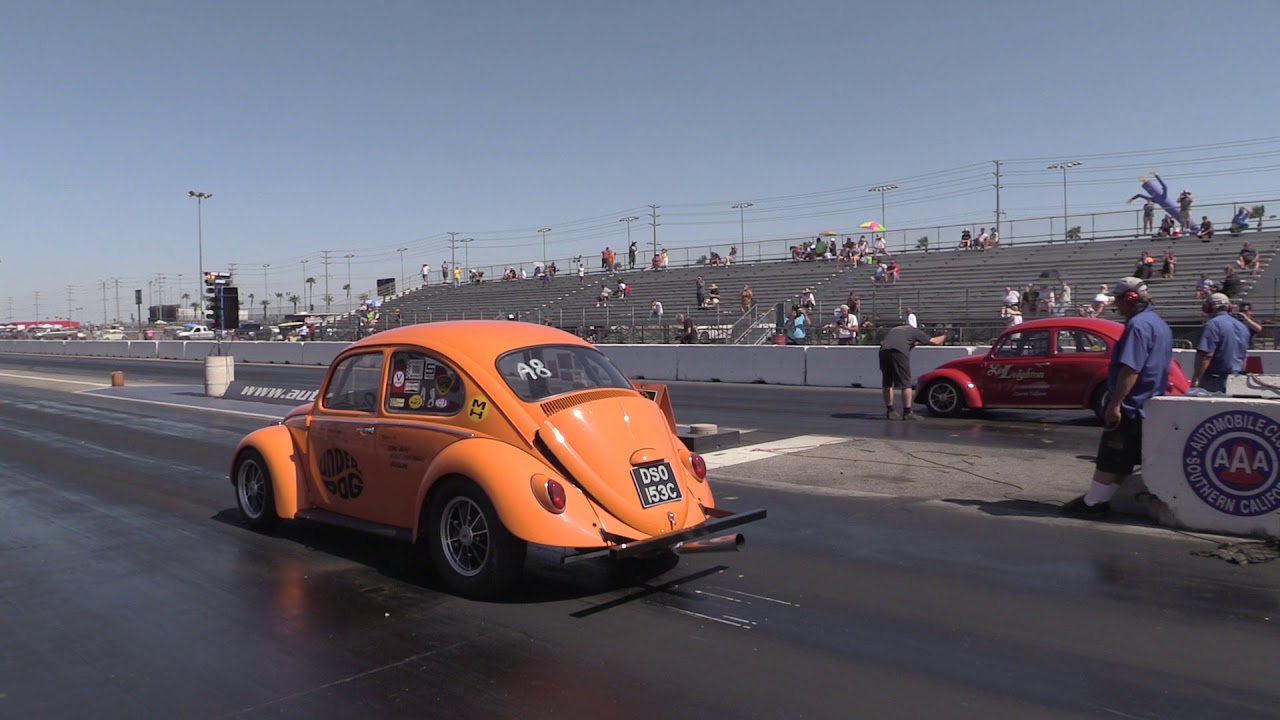 Underdog and Lee Leighton Gassers @ Bug In 43 - YouTube