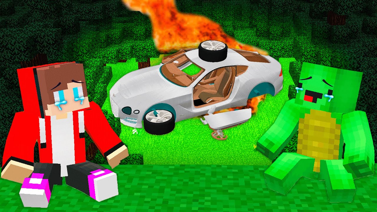 JJ AND MIKEY LOST WITH THE MONSTER IN THE FOREST in Minecraft ! CAR ...