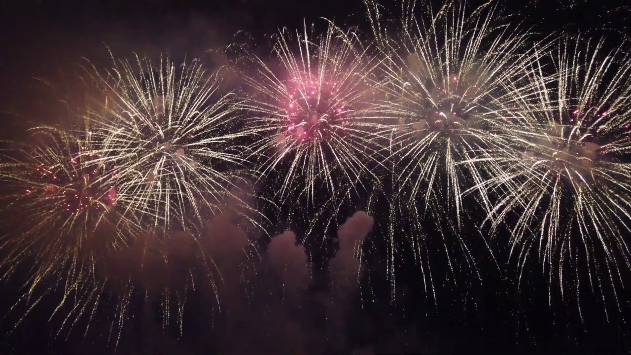 The 10th Philippine International Pyromusical Competition: Poland - YouTube