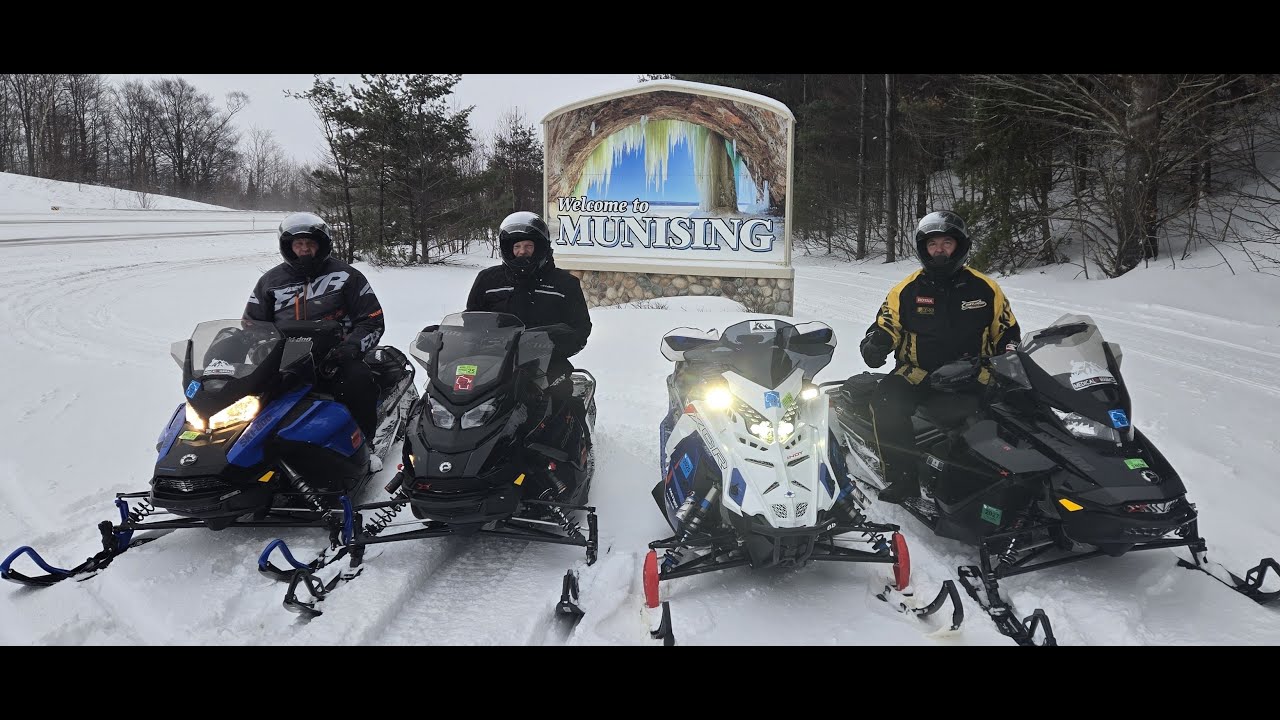Munising UP Snowmobiling (Rider Breakdown) - YouTube
