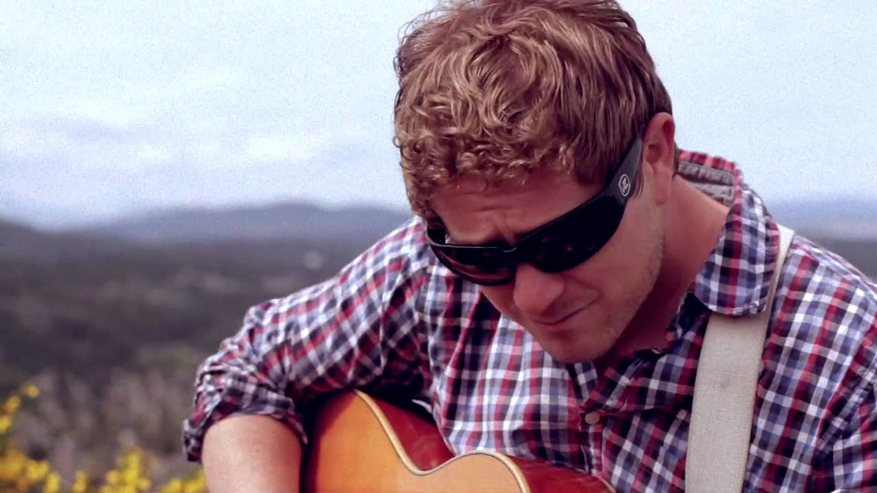 Quoia - (Mike Hann, Keith Gallant) TALKING LIKE A WOMAN w/ Tyler Harvey ...