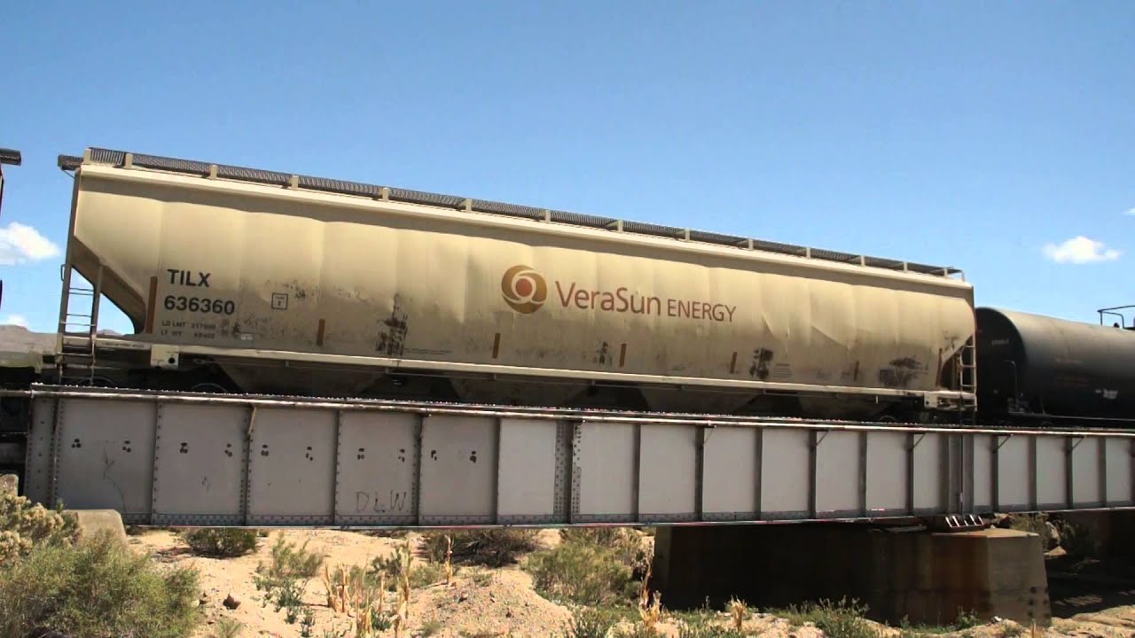Union Pacific manifest climbing up Cima Hill - YouTube