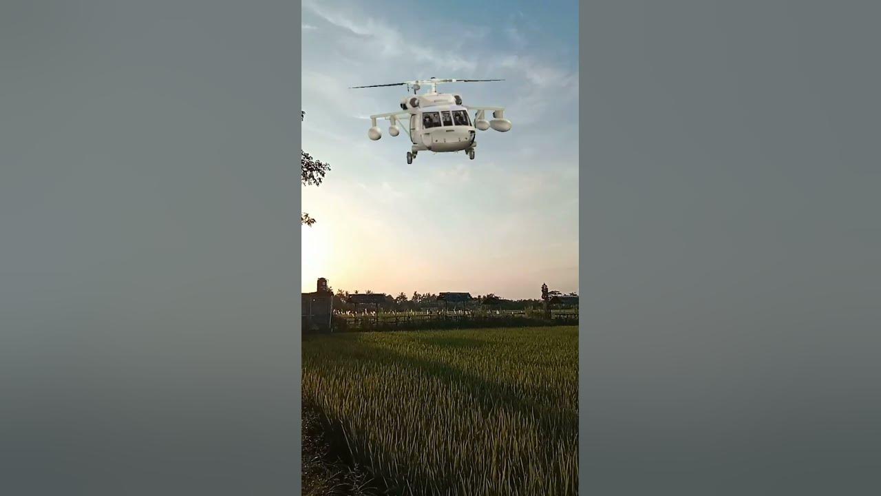 Helikopter Mendarat di Sawah - YouTube