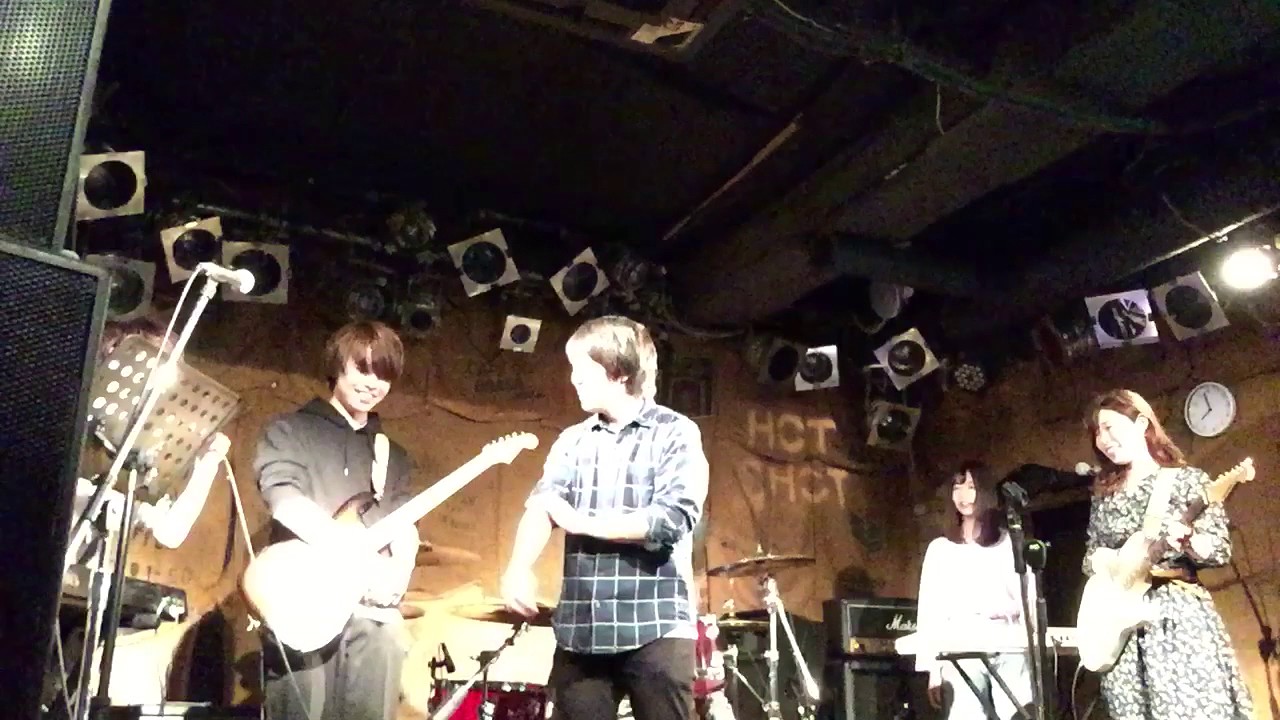 2017 4/27 大久保 HOT SHOT Mrs pineapple - YouTube
