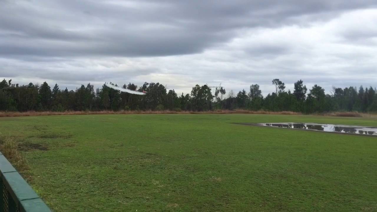 Sullivan skywriter smoke pump extra 30cc dle gasser - YouTube