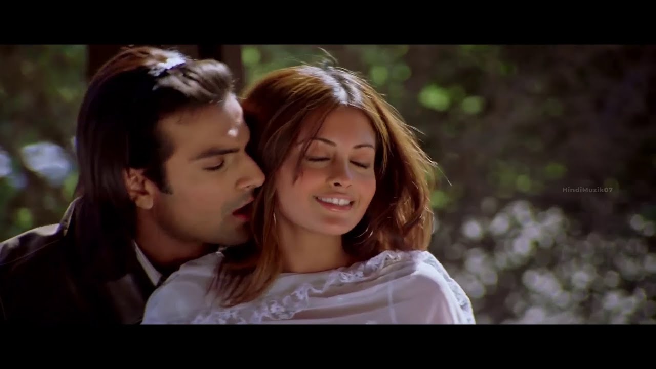 Ahista Ahista | Silsiilay | 2005 - YouTube