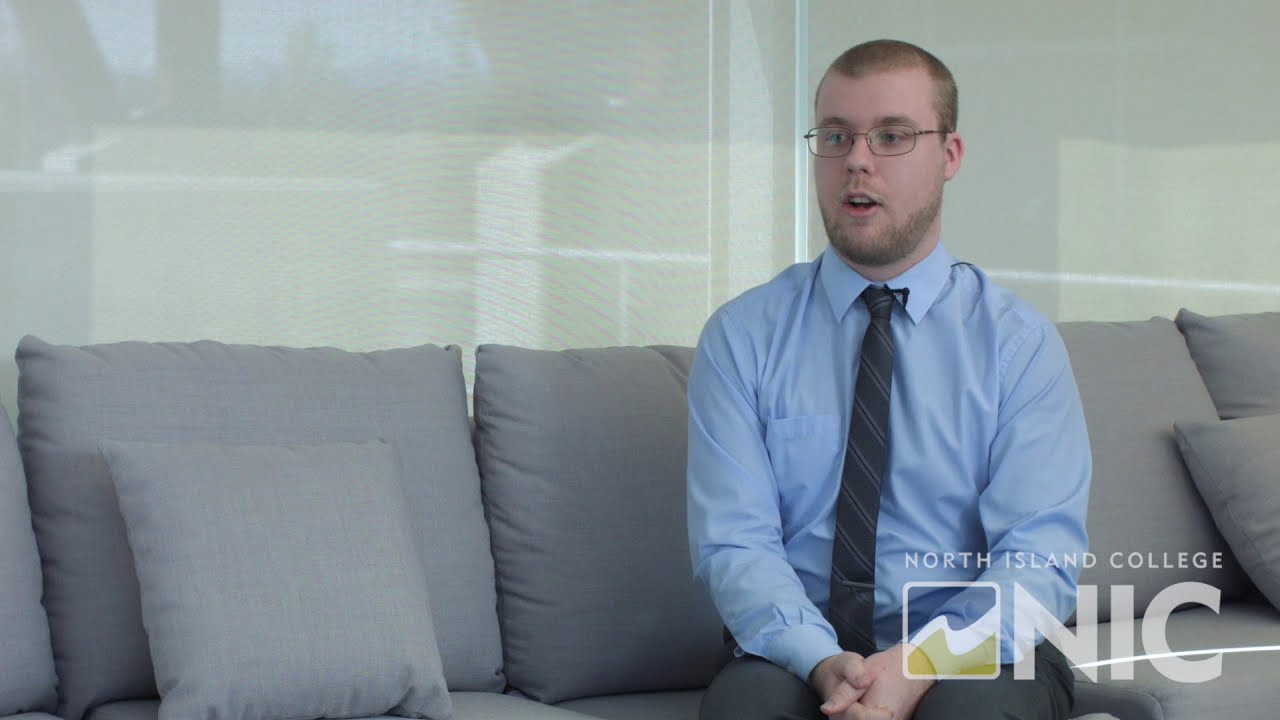 Work-Integrated Learning | Oliver Simmonds - YouTube