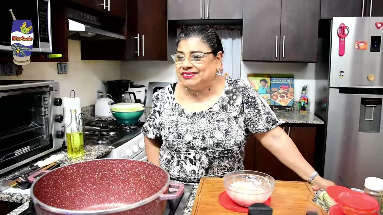 María Esther López / Live: Chop Suey a lo nica - YouTube