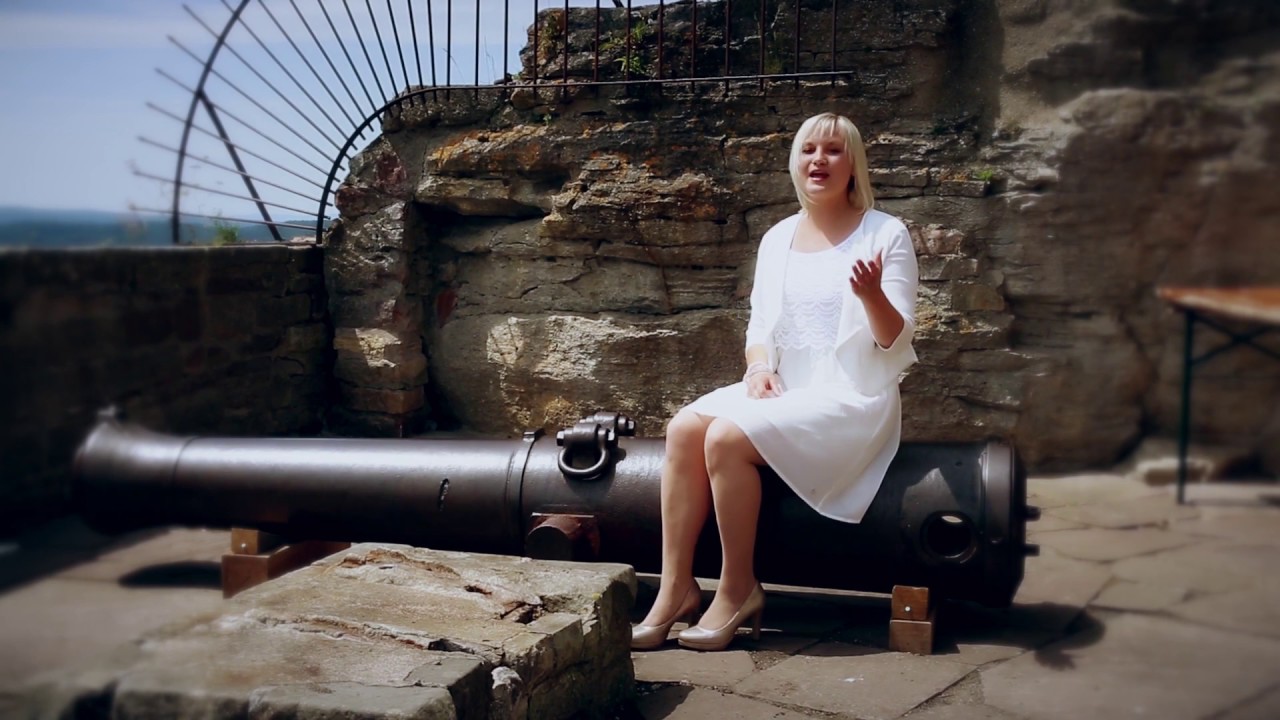 Li Belle - Das Schloss im siebten Himmel - YouTube