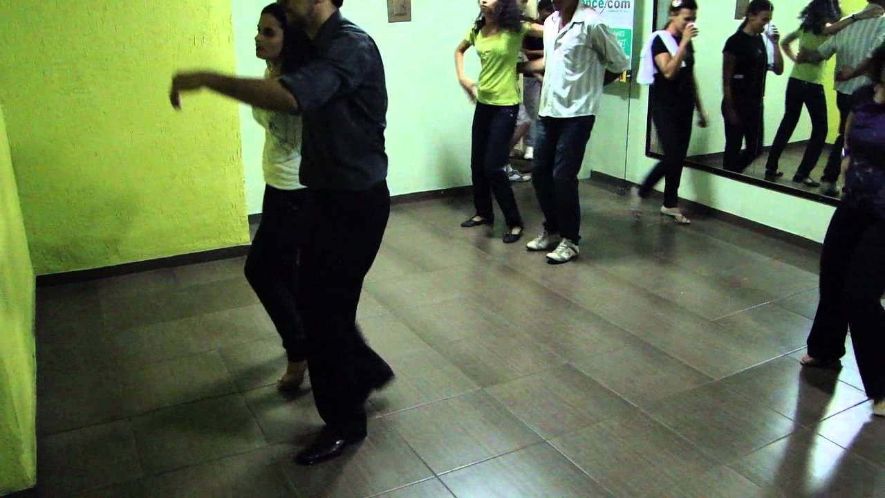 Ensaio da coreografia para apresentação de forró - (12/12/2011)Vídeo 8 ...