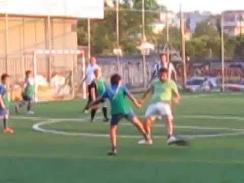 ΚΑΤΙ ΚΟΥΡΑΣΜΕΝΑ ΠΑΛΙΚΑΡΙΑ - YouTube