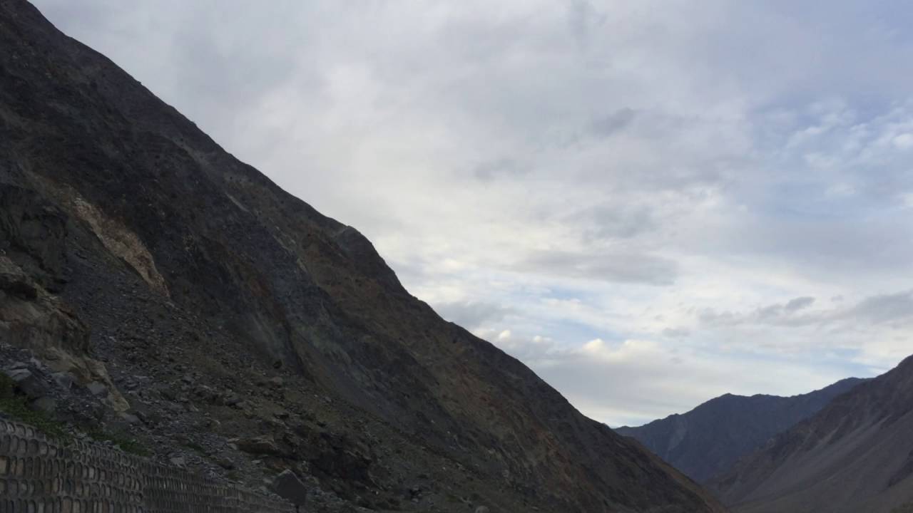 jaglot skardu road||best of jaglot||Jaglot Gilgit - YouTube