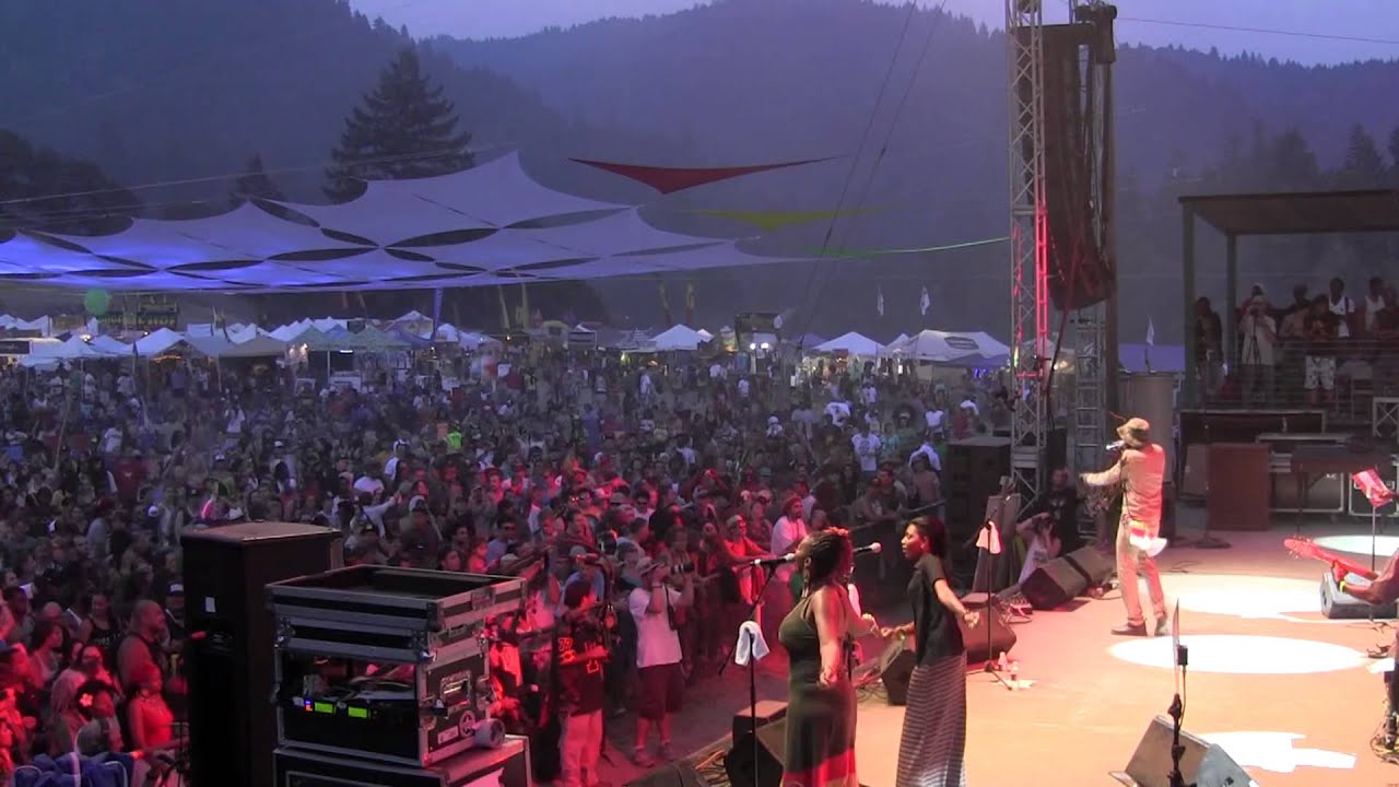 Natural Black - Revolution @ Reggae on the River August 3, 2013 - YouTube