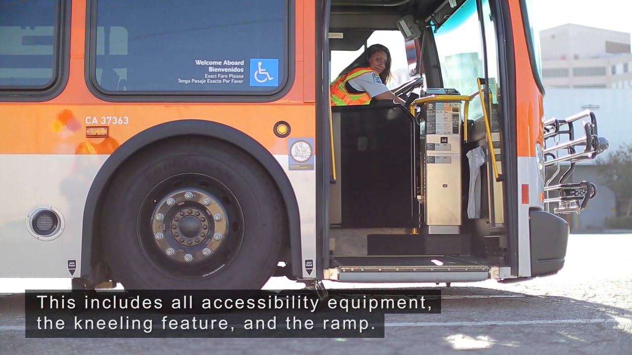 Metro Pre-checks Each Bus - YouTube