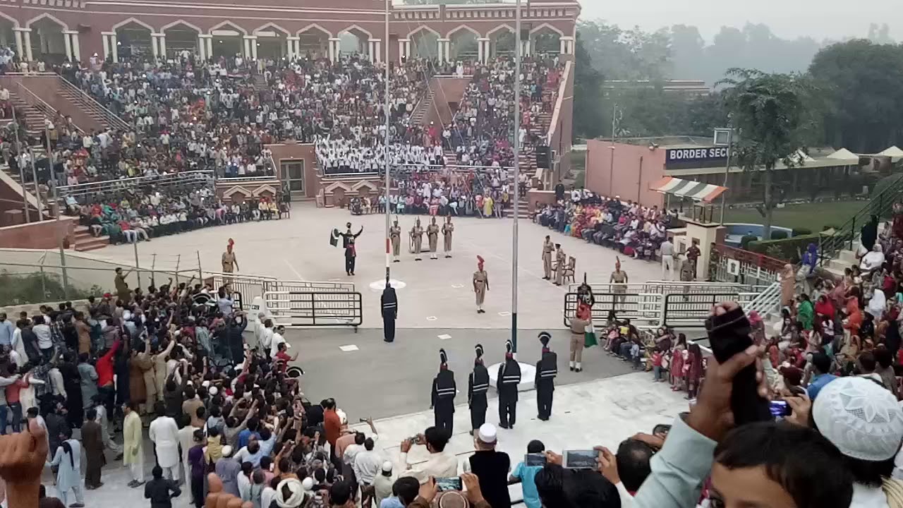 Lahore border live video - YouTube