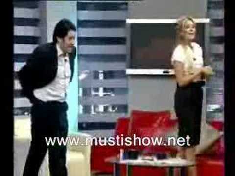 Musti Show - Petek Dinçöz