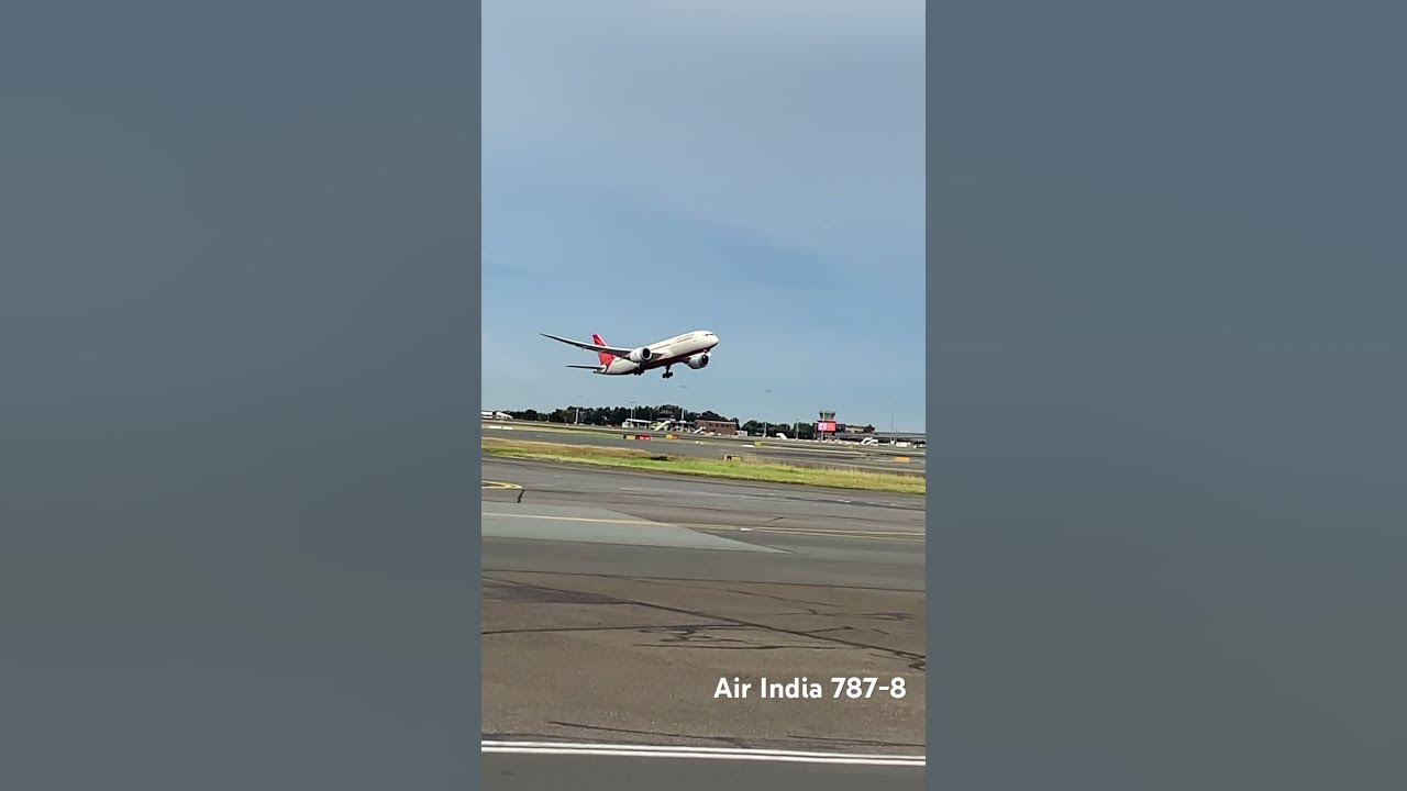 Air India 787-8 Departing to New Deli - YouTube