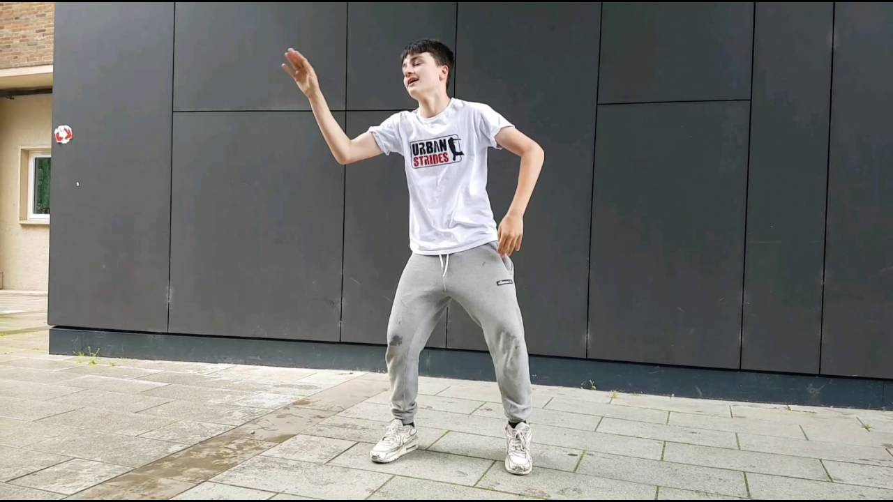 Urban Strides Junior Crew Freestyles - YouTube