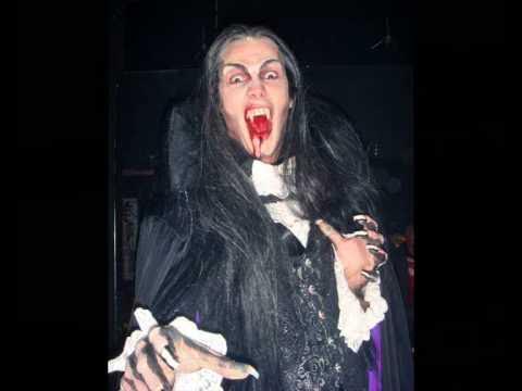 Tanz der Vampire Oberhausen - Die unstillbare Gier LIVE - Jan Ammann - YouTube