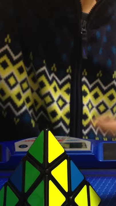 Pyraminx 2-flip 0.80 - YouTube