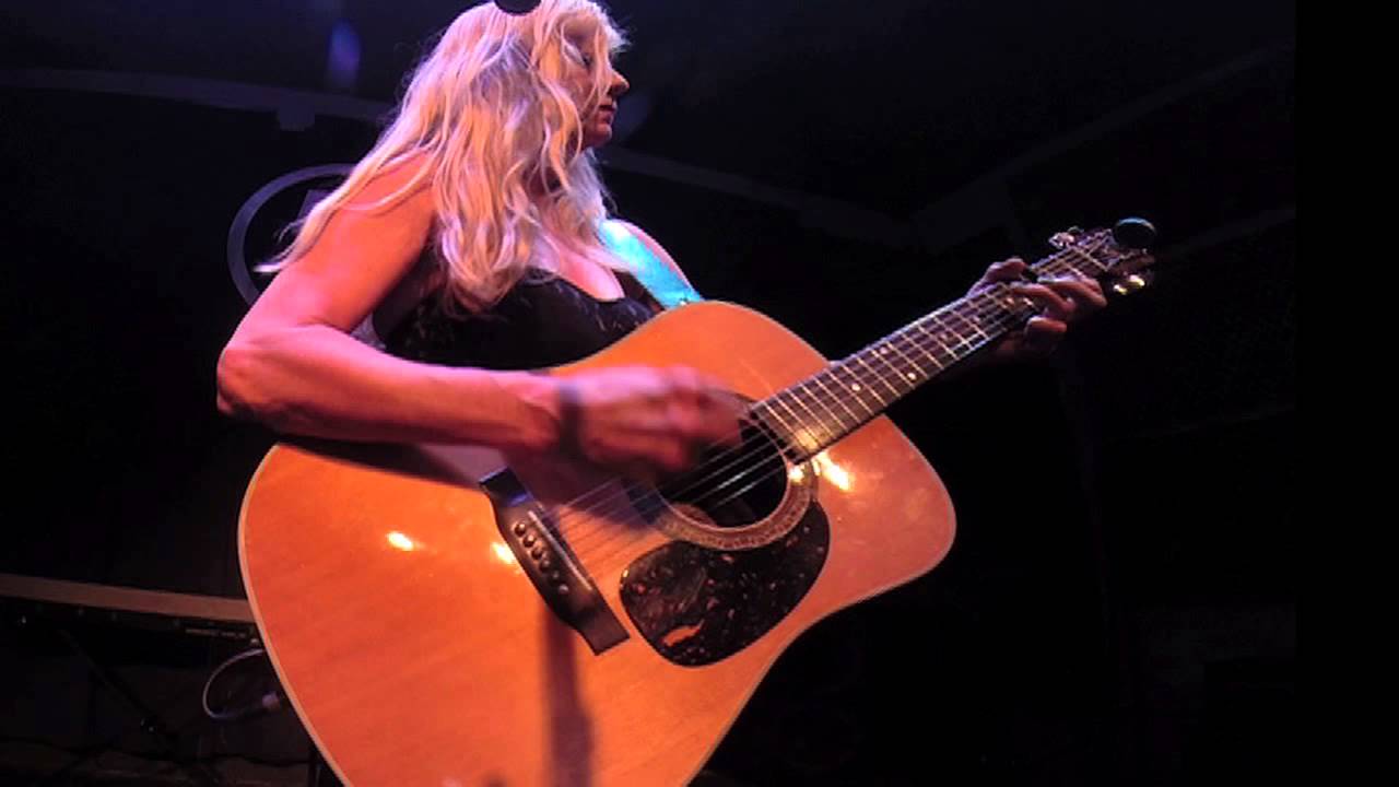 "The 5 Sessions" featuring Brenda Rayo - YouTube