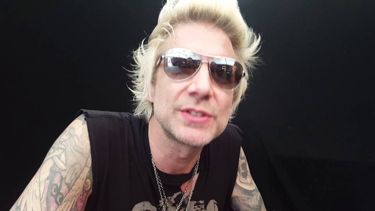 Intervju / interview James Michael från Sixx A.M från Sweden Rock 2016 ...