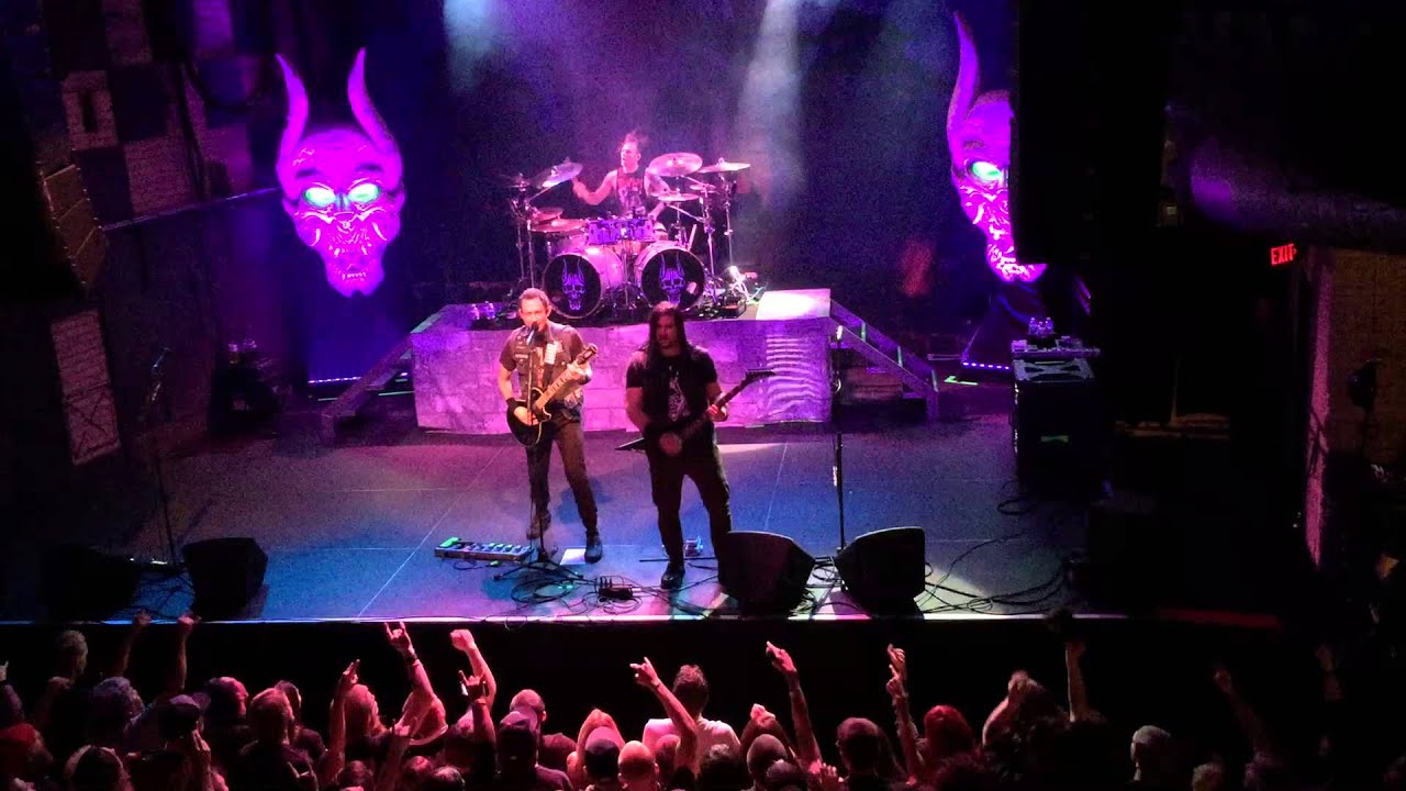 TRIVIUM - Strife LIVE - Minneapolis, MN 9/30/15 - YouTube