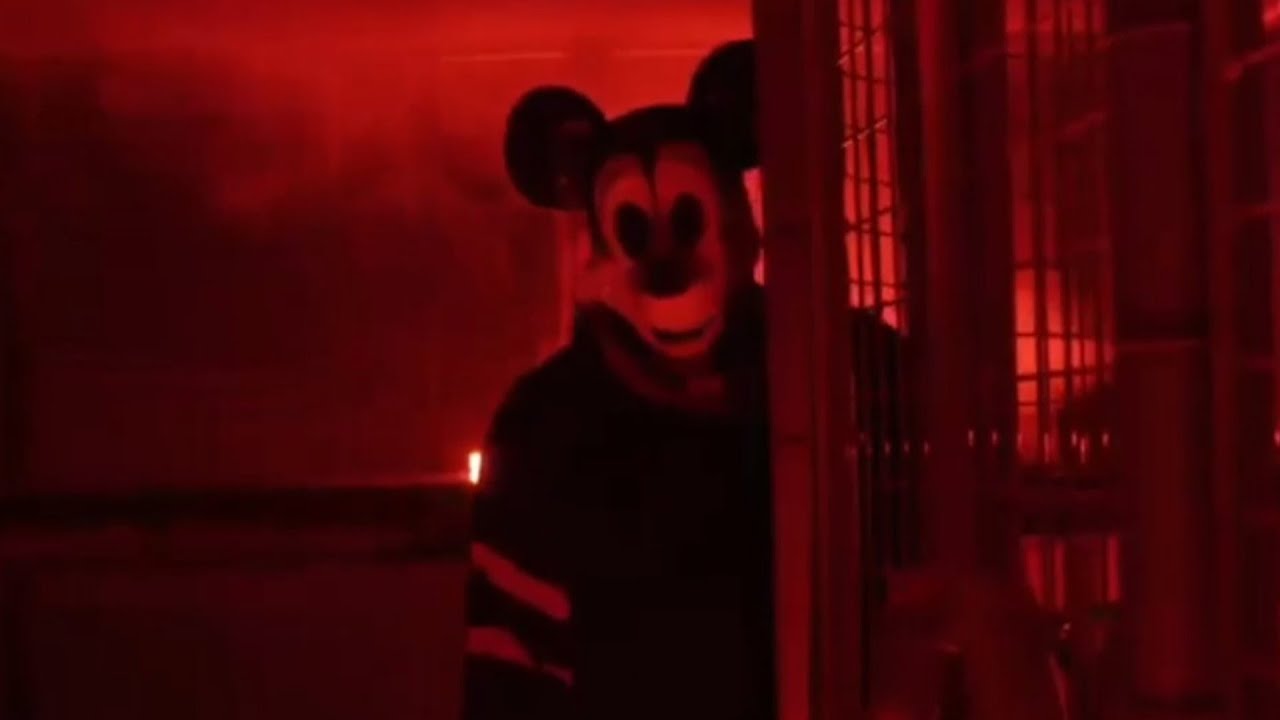 Mickey Mouse Horror Movie, Mickey's Mouse Trap: A Terrifying Twist on a ...