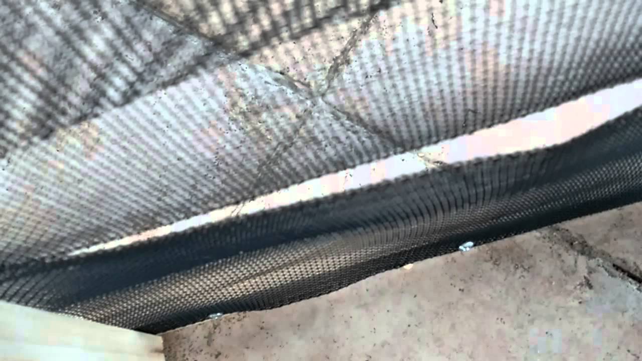 Cheap Easy Screened bottom board langstroth hive - YouTube