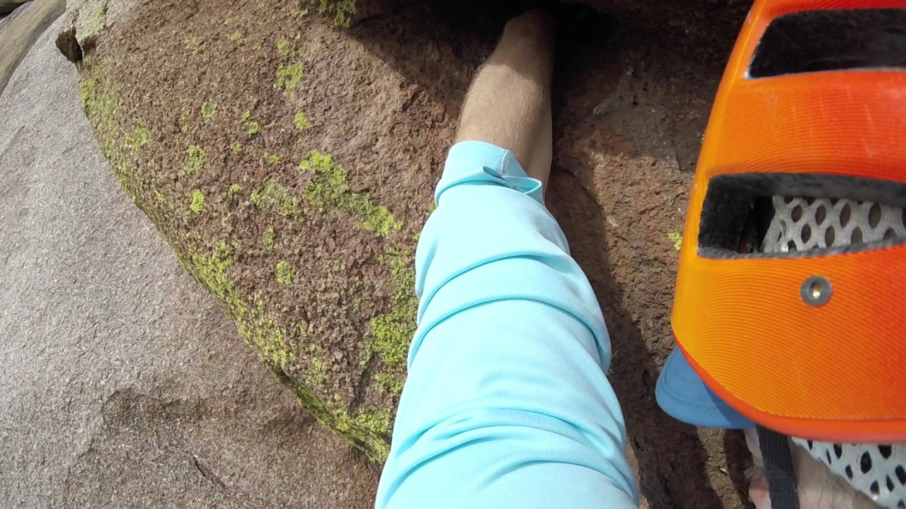 Rock Climbing in Oklahoma at Quartz mountain, 3 bolt 5.7 - YouTube