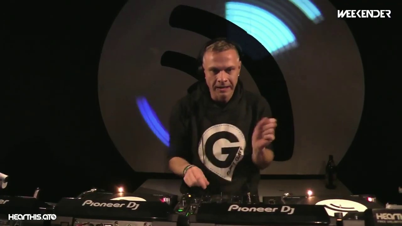 DJ Force @ Weekender #8 - YouTube