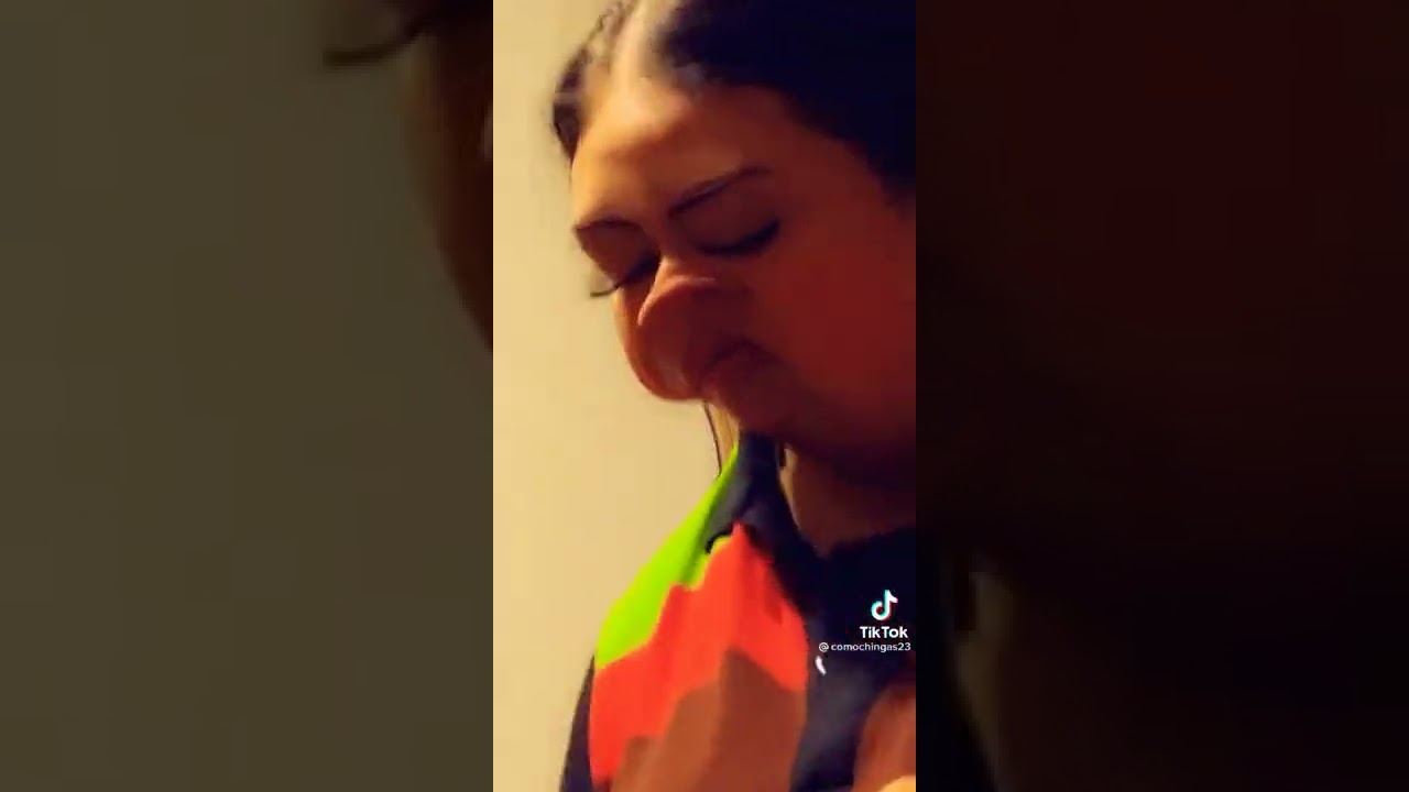 HELPING HAND: BURGER KING GIRL SAYS SHEESH DONATIONS VIRAL TIKTOK - YouTube