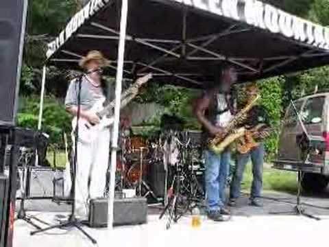 Joe Moore Vermont Hillbilly Funk (with Nobby Reed Project) - YouTube