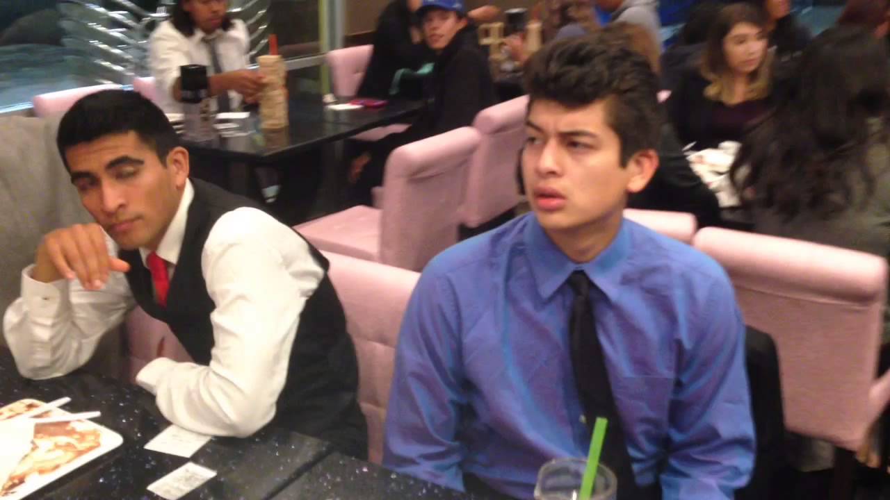 Hermanos Unidos De UC Merced Sno-Crave Fundraiser - YouTube