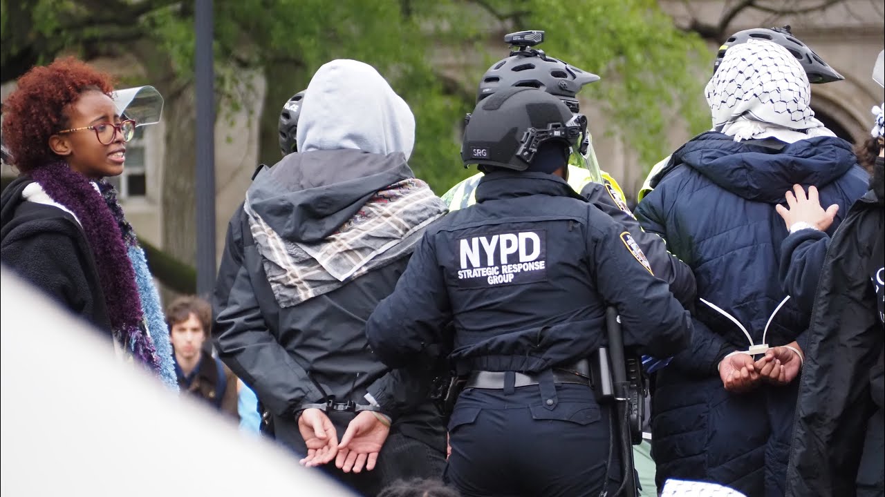 Over 100 Columbia students arrested, through video - YouTube