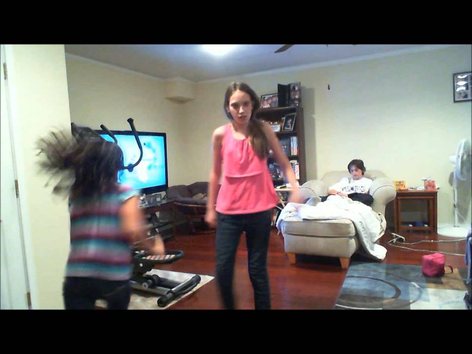 Two Girls Dance to Gangnam Style - YouTube