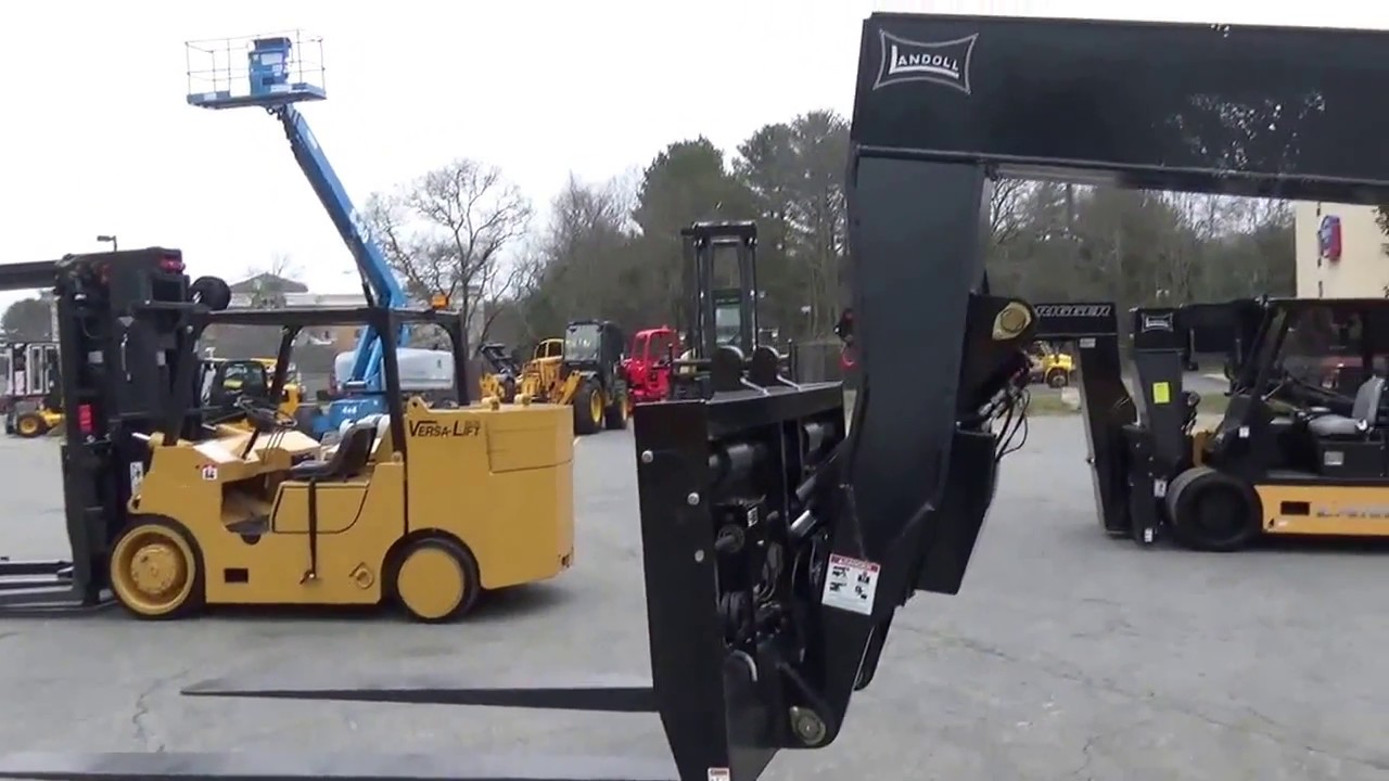 LANDOLL PT40 - VERSA-LIFT 2535 - YouTube