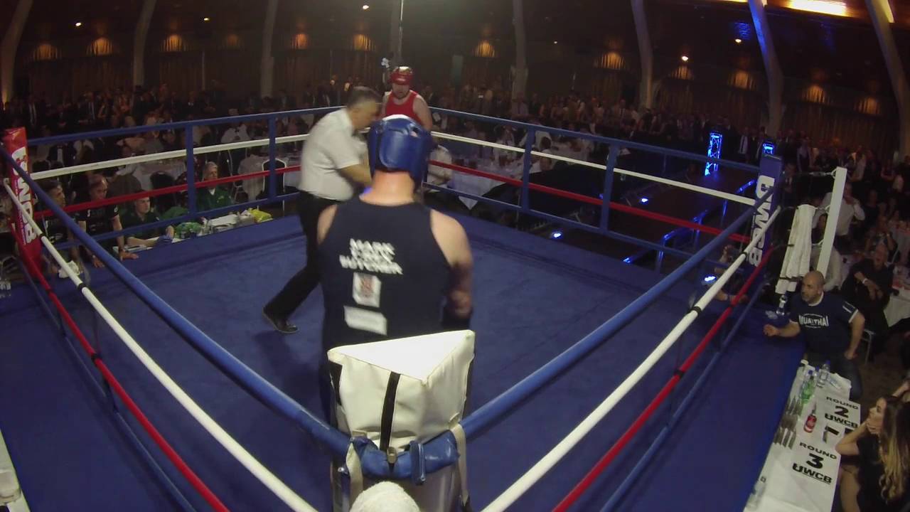 Ultra White Collar Boxing Crawley | Fight 17 - YouTube