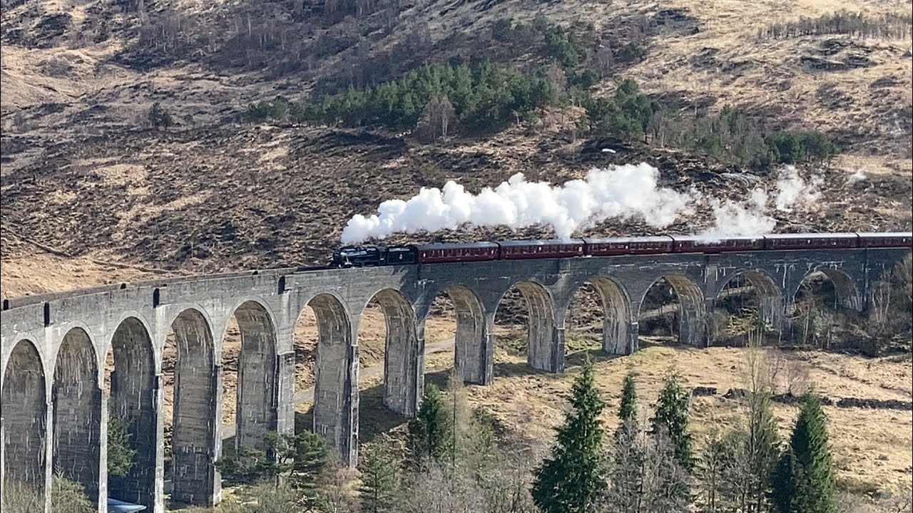 Seeing the Jacobite Steam Train (Hogwarts Express) in the Scottish ...