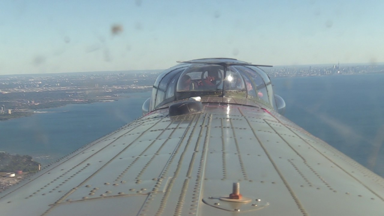 The View From The Mid-Upper Turret Of Avro Lancaster Mk. X FM213 ...