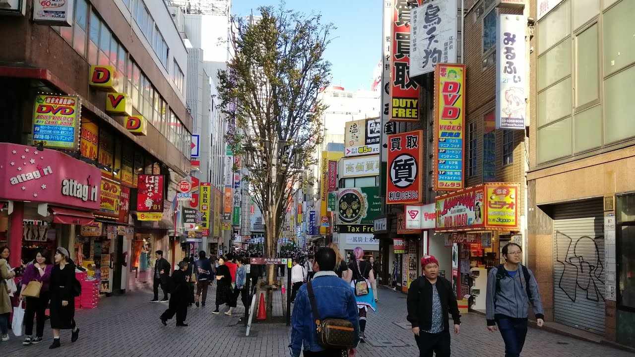 First Day in Tokyo 😍 - YouTube