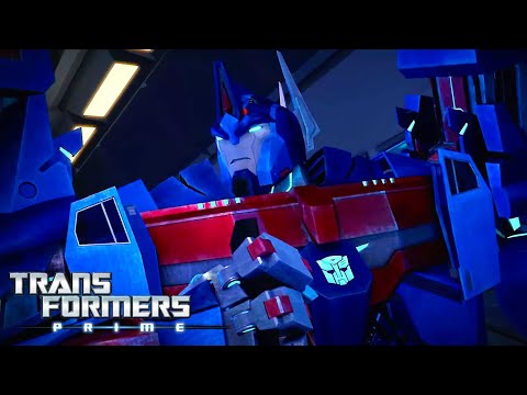 Transformers: Prime | Ultra Magnus Arrives! | Compilation | Animation | Transformers Official