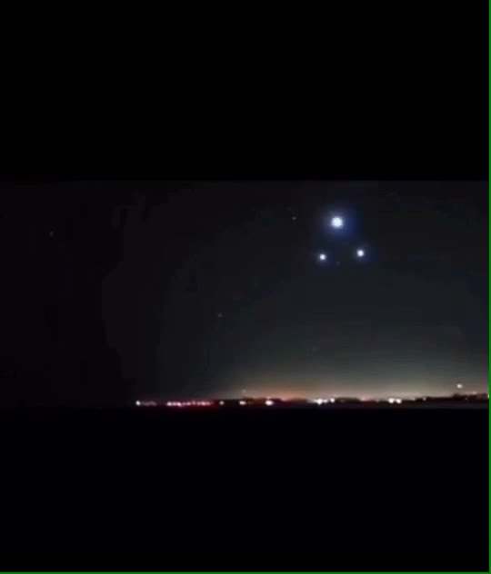 UAP’s Form A Triangle In The Sky’s Over California 2023 #UAP #UFO # ...