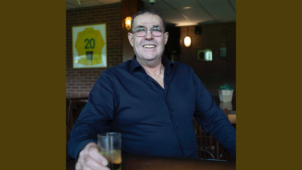 Domstad Clublied - YouTube